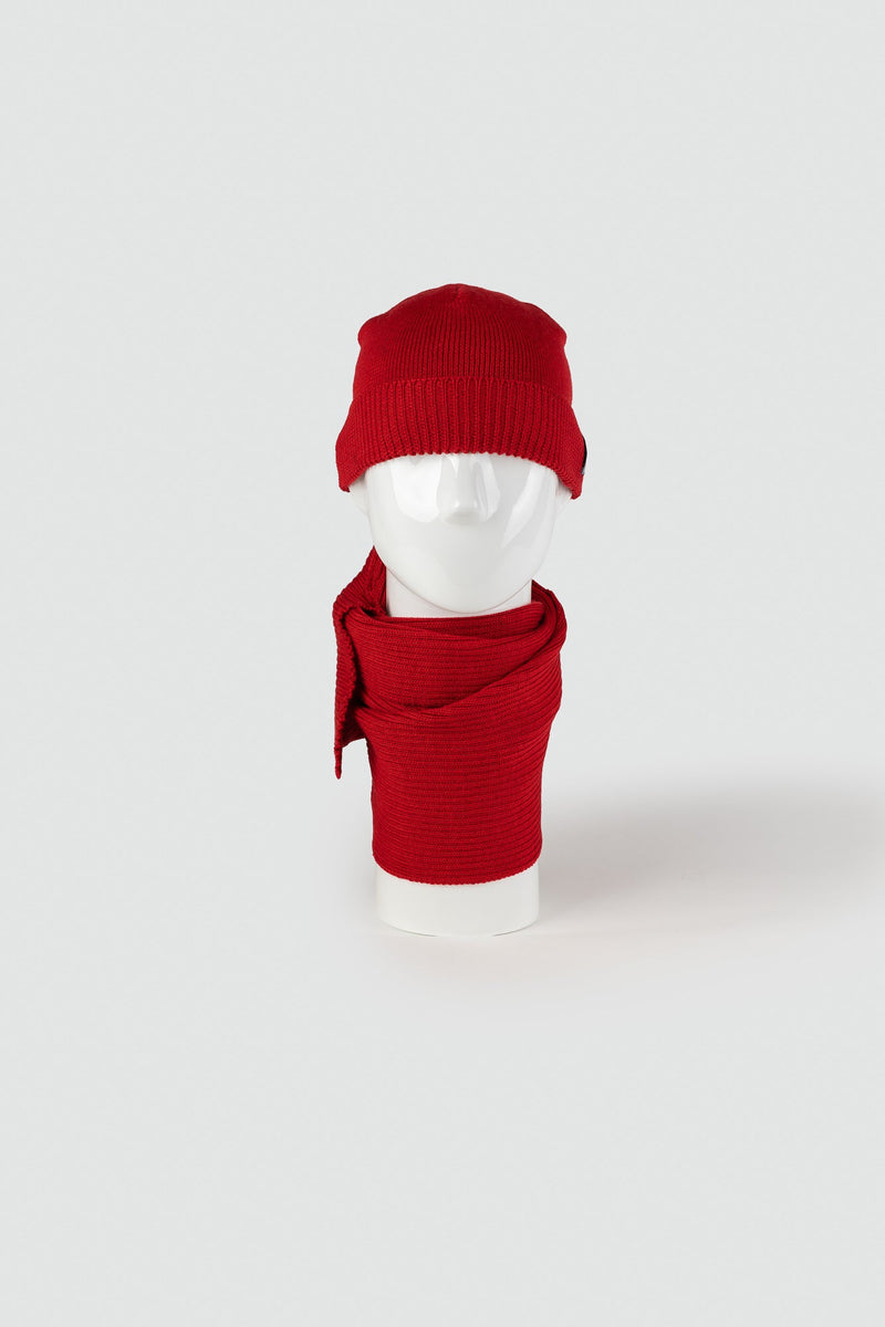 Tuque en fine laine mérinos rouge pomme – En Mode Responsable